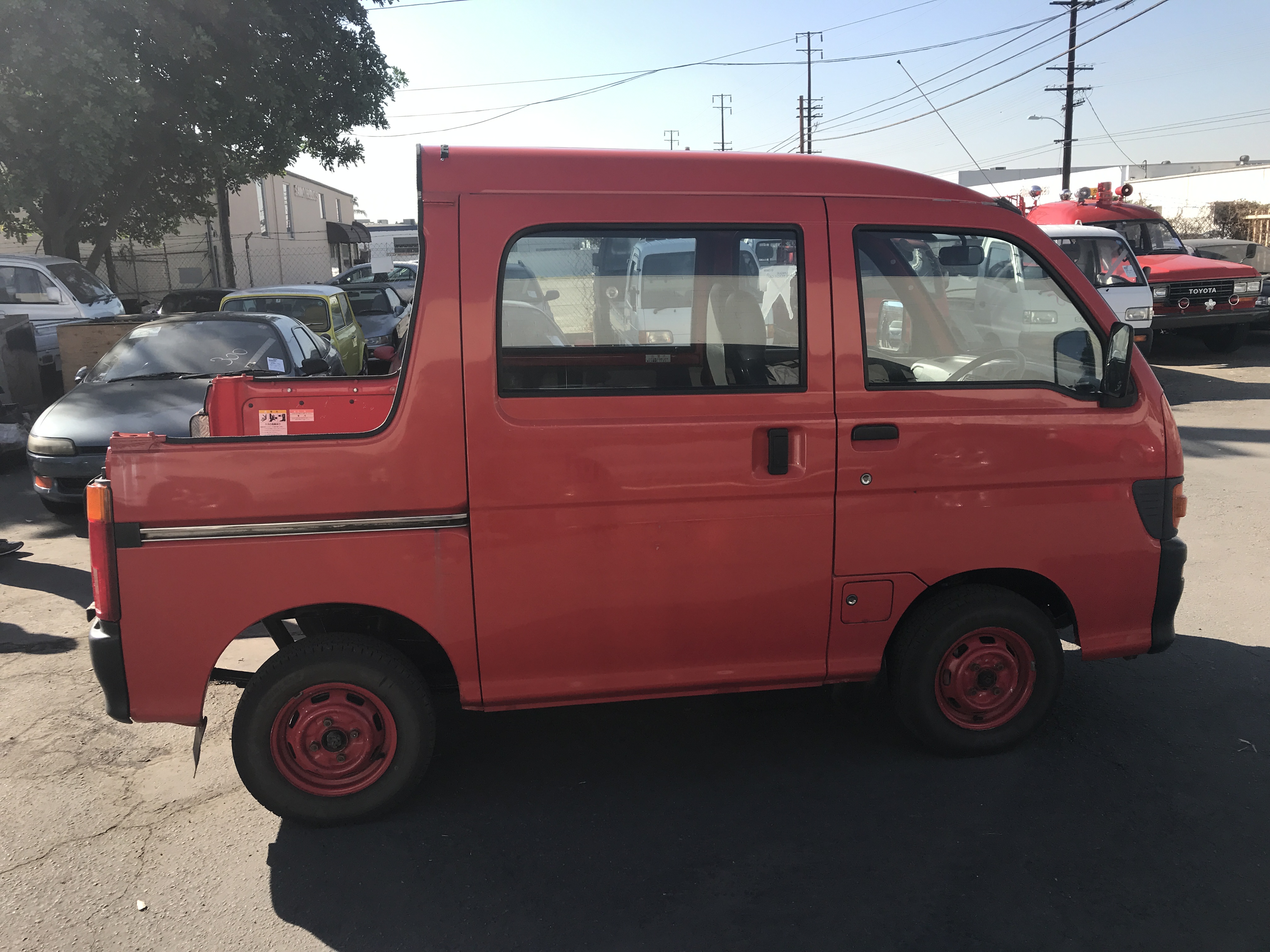 1997 Daihatsu Hijet Deck Van 4X4 660CC 5MT 11000 mi – Import cars from ...